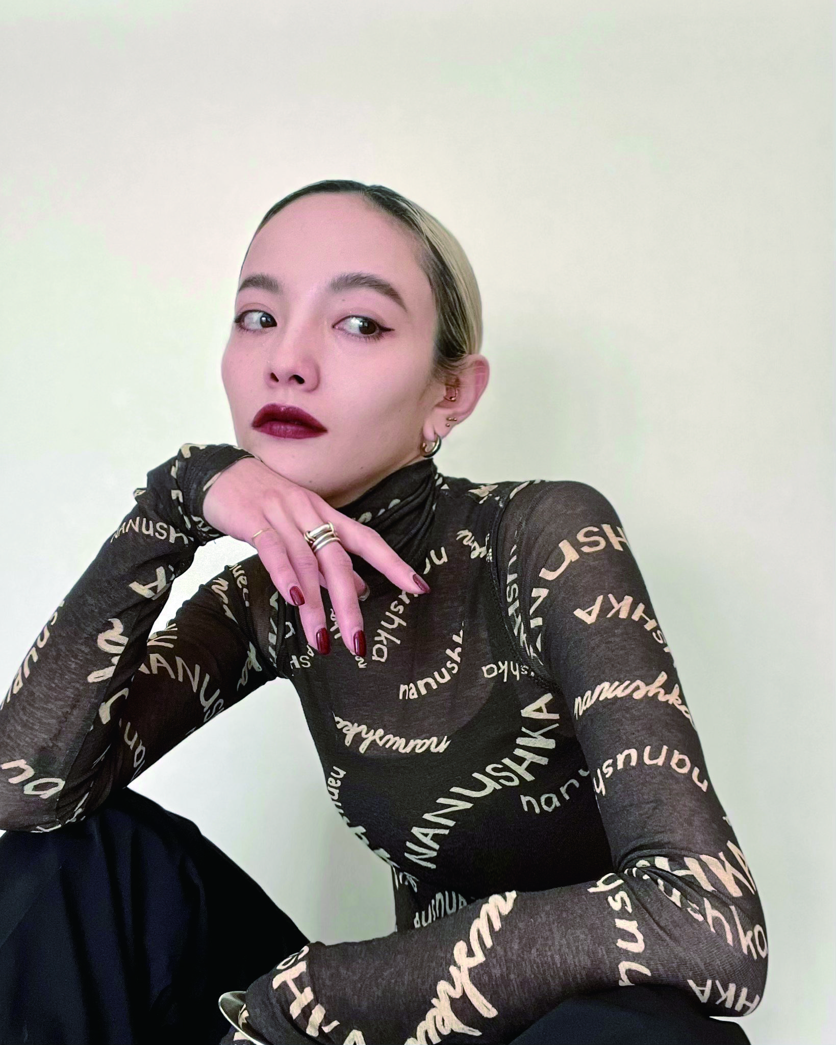 【公式】AMASIA COLOR ブランドサイト | AMAISIAN FACE